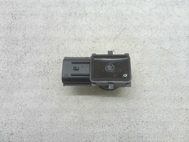 Yahoo!オークション - N-BOX 6BA-JF5 ソナー NH883P ファッションスタ...