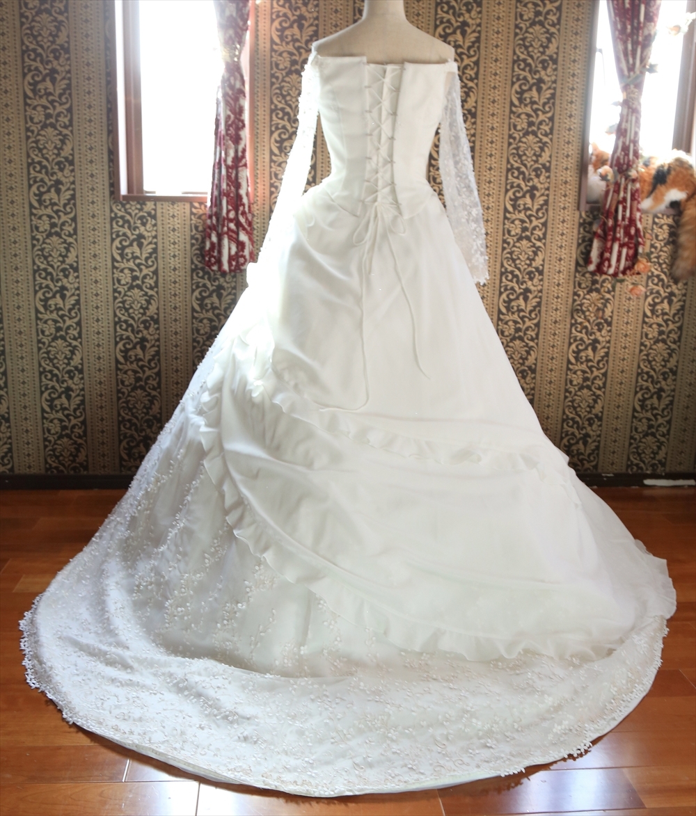 Yahoo!オークション - MATSUOマツオ袖付きオフショルダー露出控えめで...