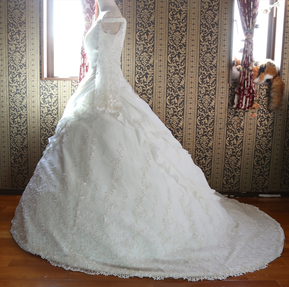 Yahoo!オークション - MATSUOマツオ袖付きオフショルダー露出控えめで...