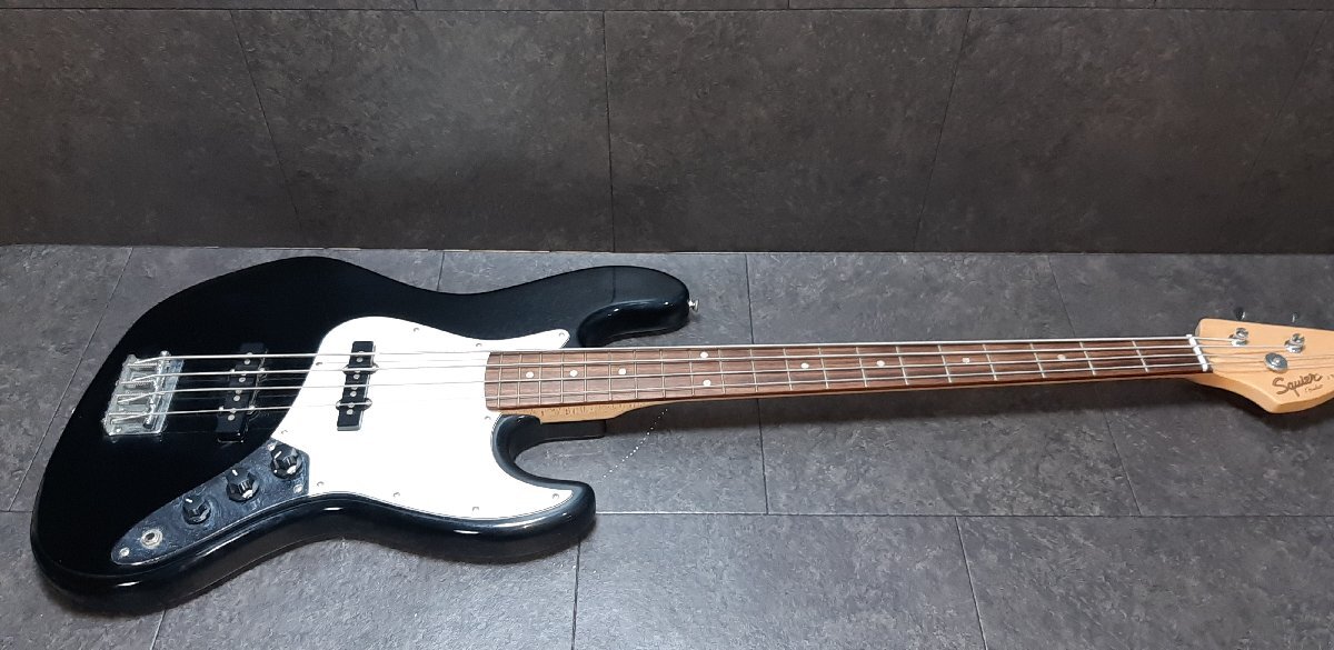 Yahoo!オークション - 12S87 Squier J BASS