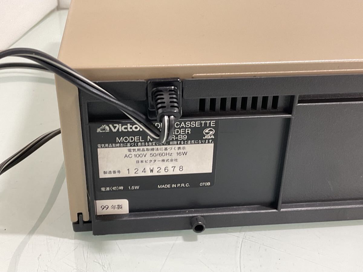 Yahoo!オークション - ビクター ビデオカセットレコーダー HR－B9 リモ...