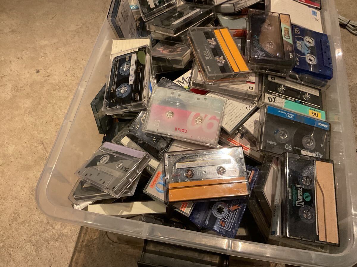 Yahoo!オークション - カセットテープ 大量まとめ売り 約24kg 140サイ...