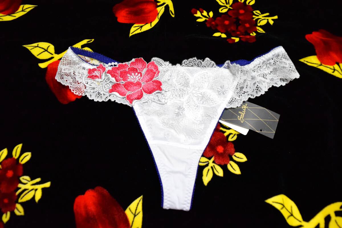 Yahoo!オークション - 新品・タグ付き ワコール サルート 86G・リボ...