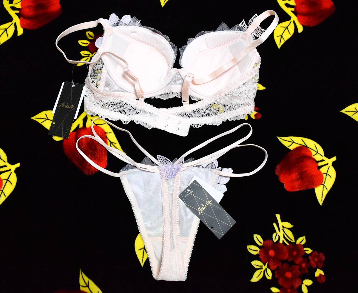 Yahoo!オークション - 新品・タグ付き ワコール サルート 83G・ホリ...