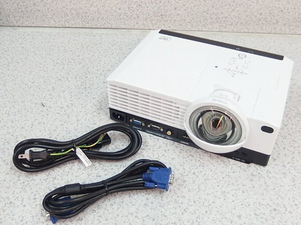 Yahoo!オークション - α【使用僅か62時間 動作良好 】RICOH PJ WX424...