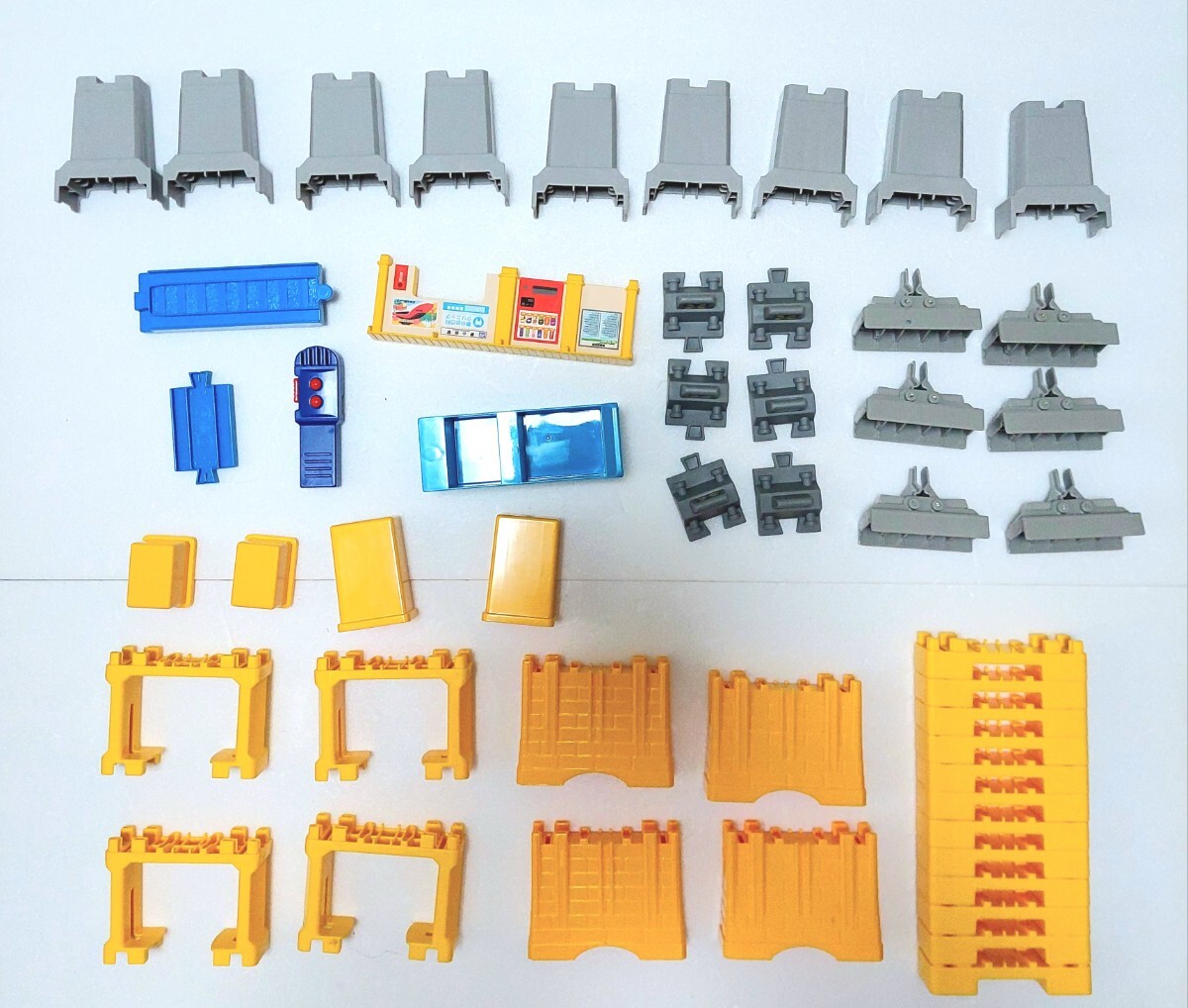 Yahoo!オークション - 処分 大量 140サイズ プラレール「E5系はやぶさ&...