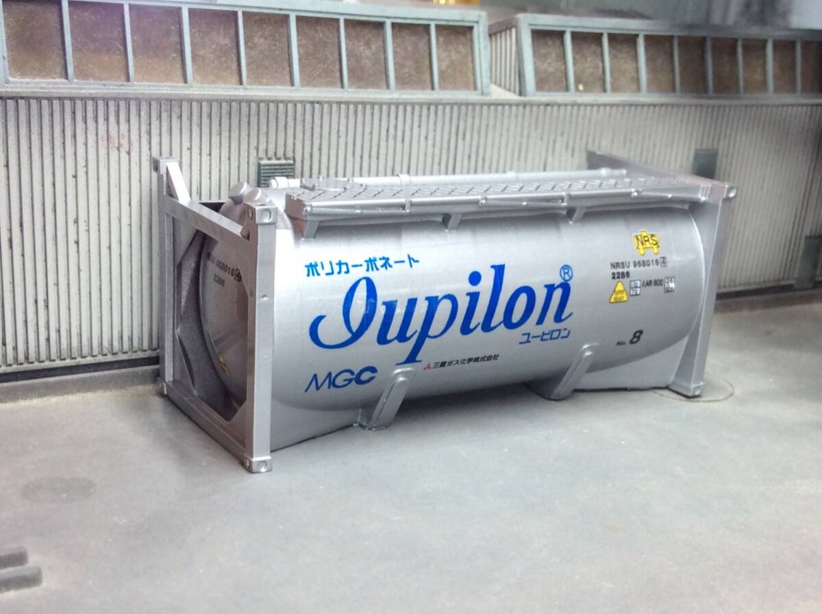 HO 完成品 22B6 ポリカーボネート専用 ISOタンクコンテナ1個 1円スタート No.8(貨物列車)｜売買されたオークション情報、yahooの商品情報をアーカイブ公開 - オークファン ...