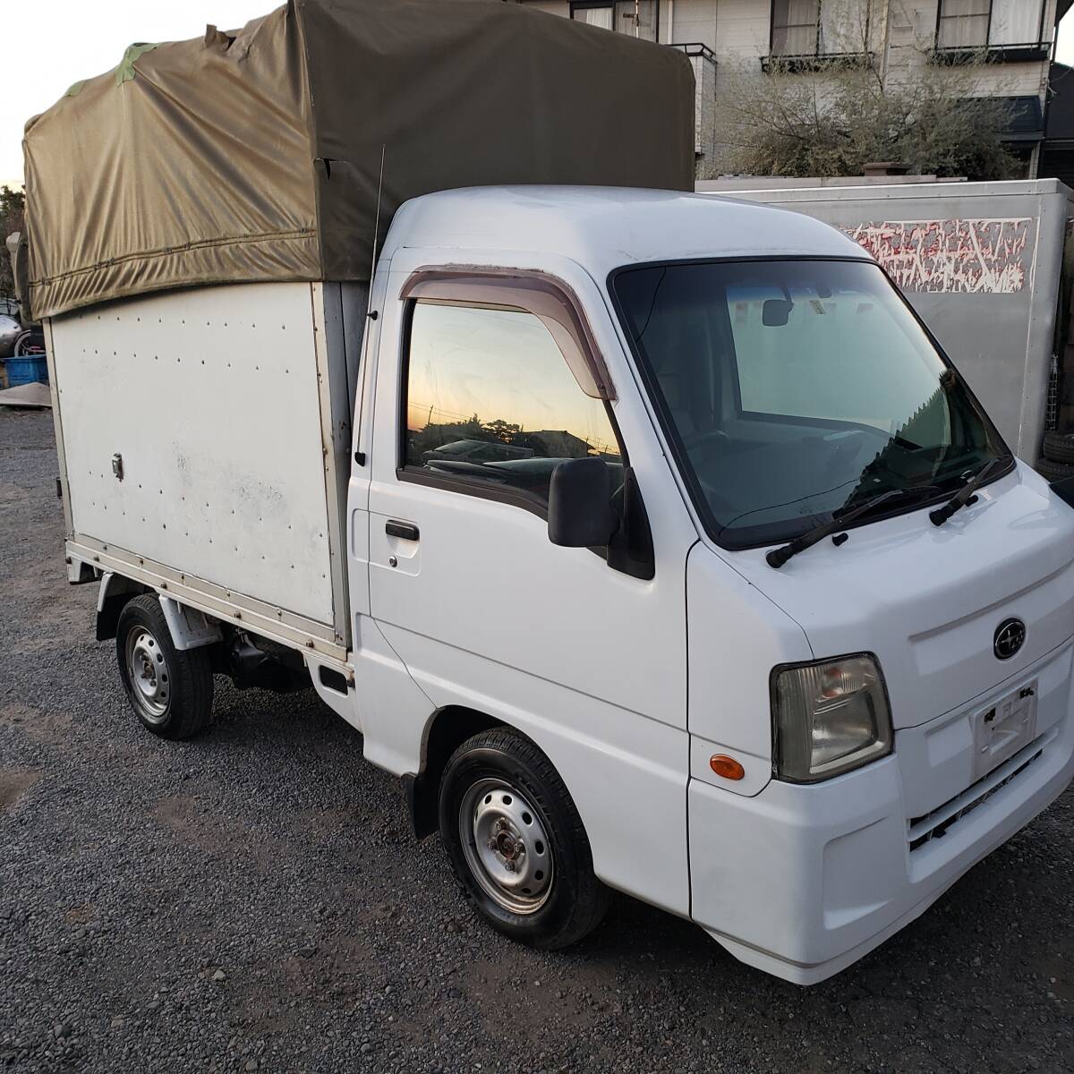 Yahoo!オークション - 平成23年 サンバー トラック TT2 4WD 5MT 車検...