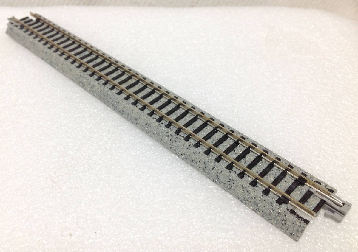 Yahoo!オークション - KATO S186 直線線路 変色有り 1本セット 中古品 ...