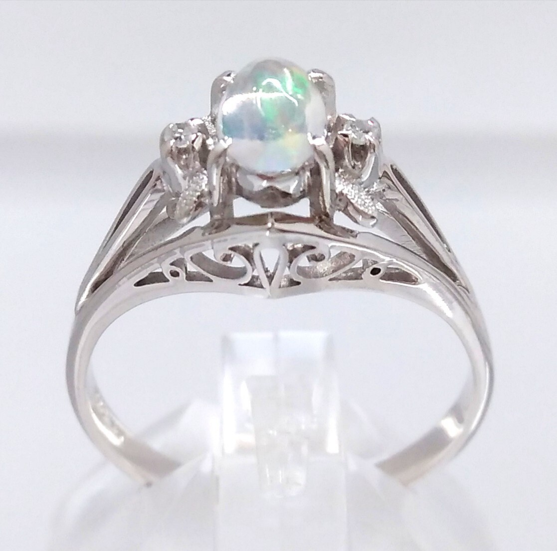 Yahoo!オークション - 【新品仕上げ済/ソーティング付】 K14WG 天然フ...