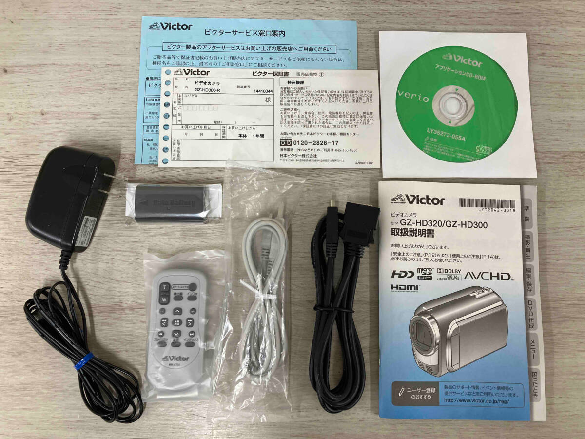 Yahoo!オークション - ビクター GZ-HD300-R Everio GZ-HD300-R (ルージ...