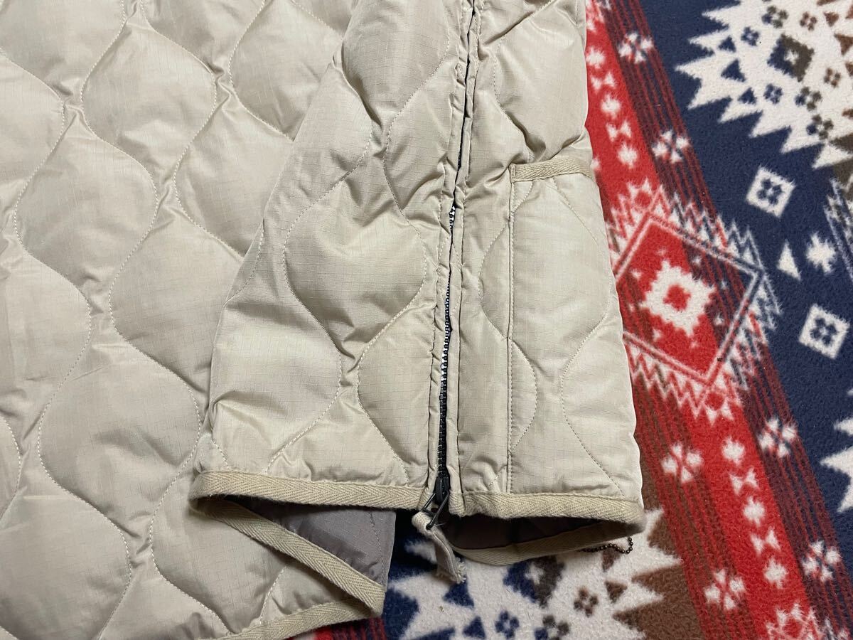 Yahoo!オークション - TAION Vネックジップベスト XL ベージュ ダウン...