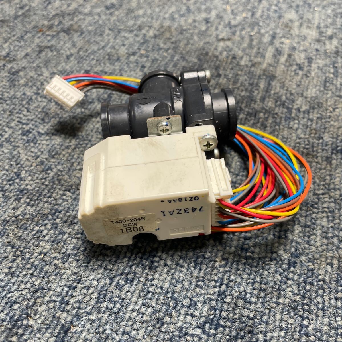 Yahoo!オークション - 回転動作確認 コロナ ヒートポンプ給湯機 CTU-HE...