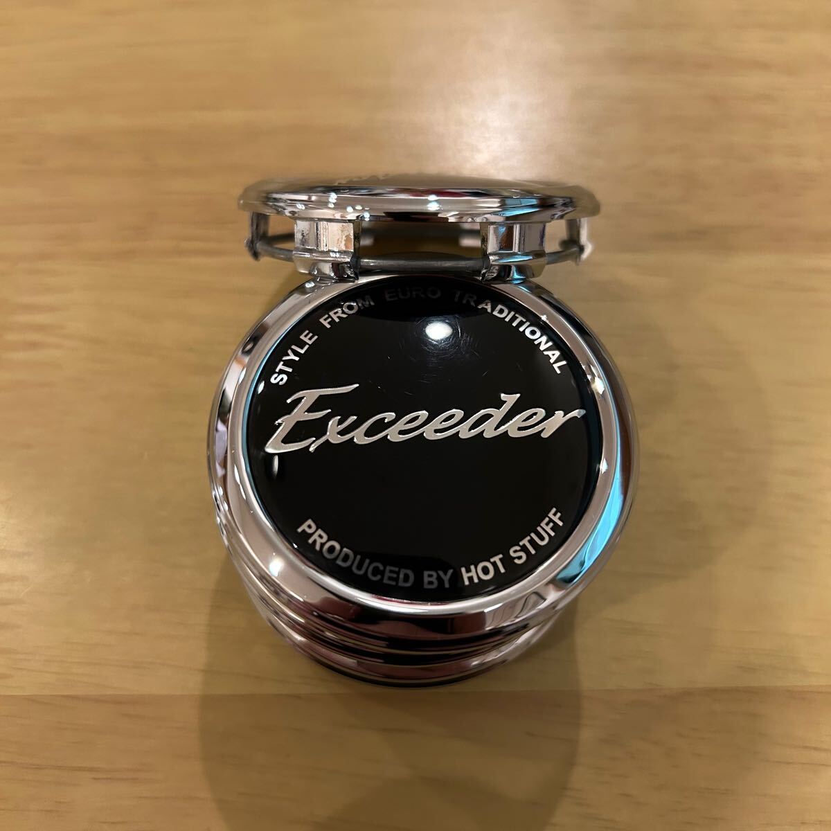 Yahoo!オークション - M228 Exceeder センターキャップ 4個 外径59.5mm