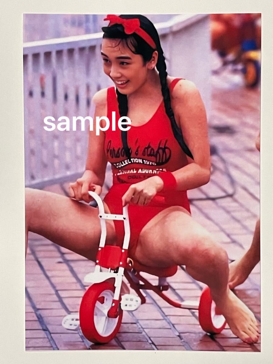 Yahoo!オークション - A4サイズ ラミネート加工 ポスター かわいい 女...