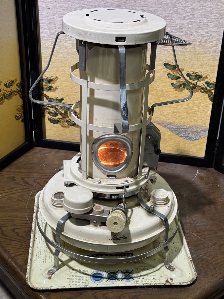 Aladdin アラジン Aladdin ブルーフレームヒーター38型(石油ストーブ)｜売買されたオークション情報、yahooの商品情報をアーカイブ公開 - オークファン（aucfan.com）