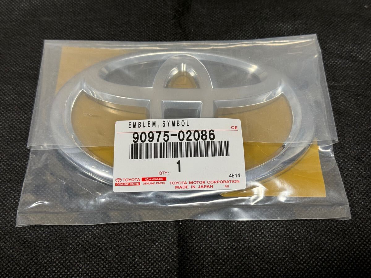 Yahoo!オークション - 【新品】トヨタ A201Aライズ フロントエンブレム