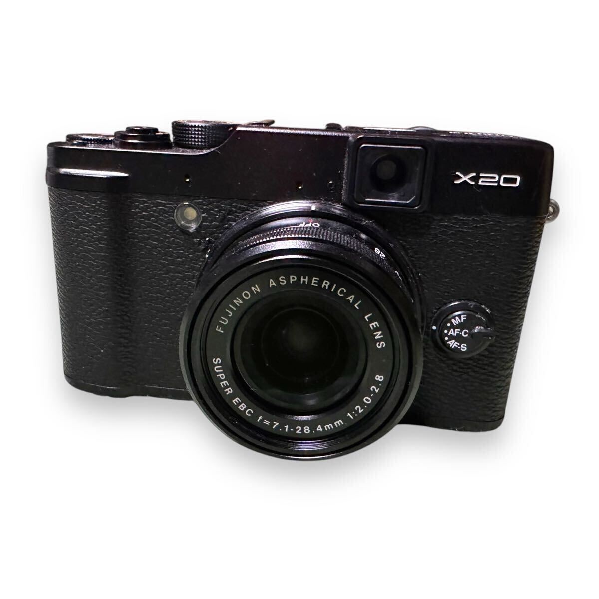Yahoo!オークション - FUJIFILM X20 フジフィルム コンパクトデジタル...