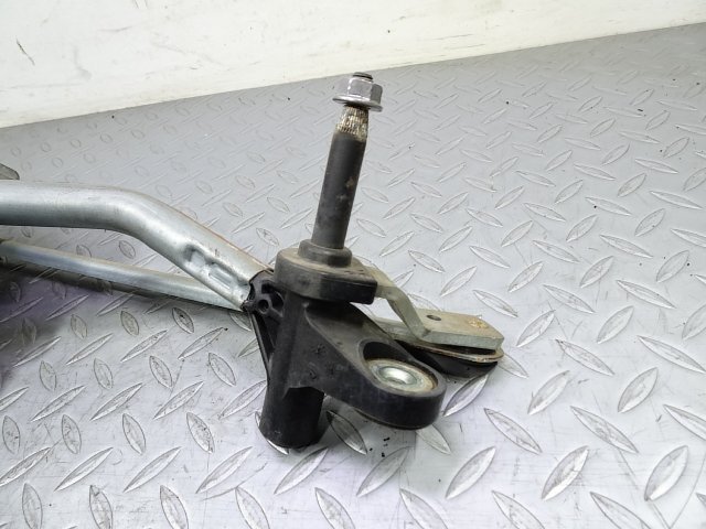 Yahoo!オークション - B/DL21 Audi A4 B8 ABA-8KCDH (アウディ A4 アバ...