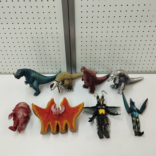 Yahoo!オークション - mK365c [日本製] バンダイ パワードモンスターシ...