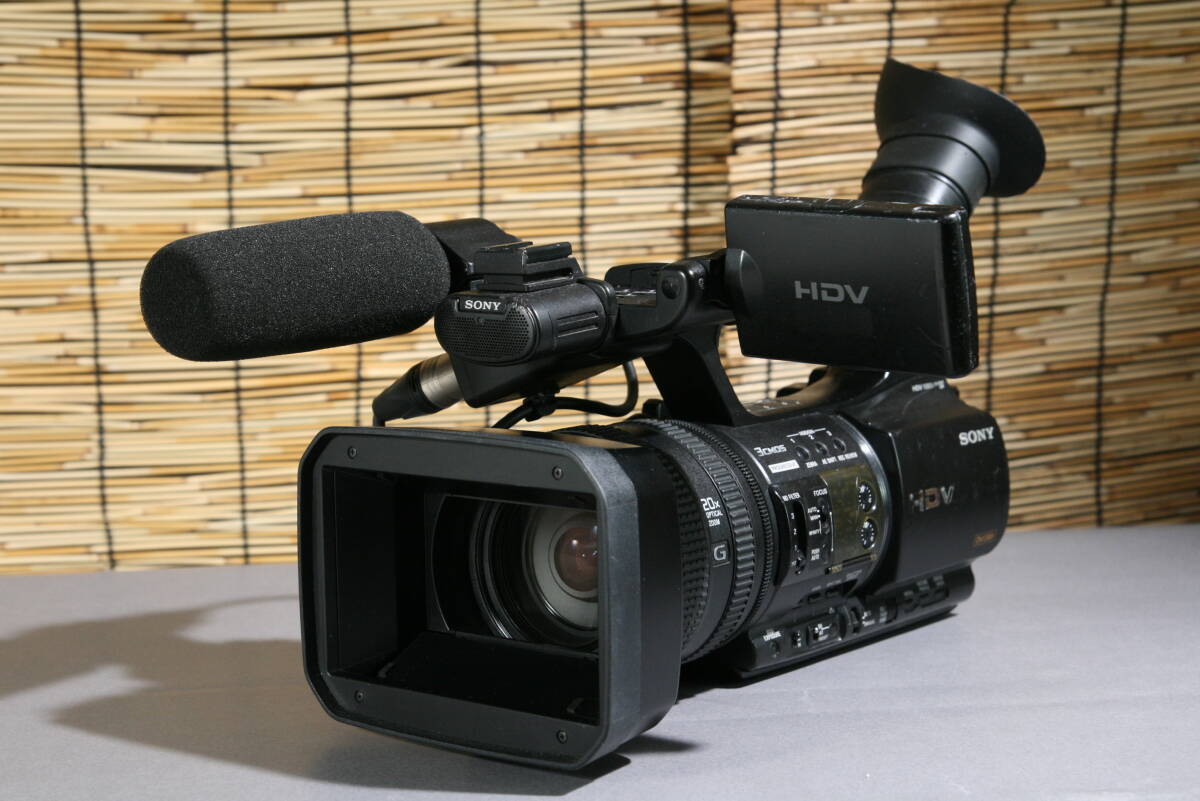 Yahoo!オークション - SONY HVR-Z5Jカメラ レコーディング・ユニット付...