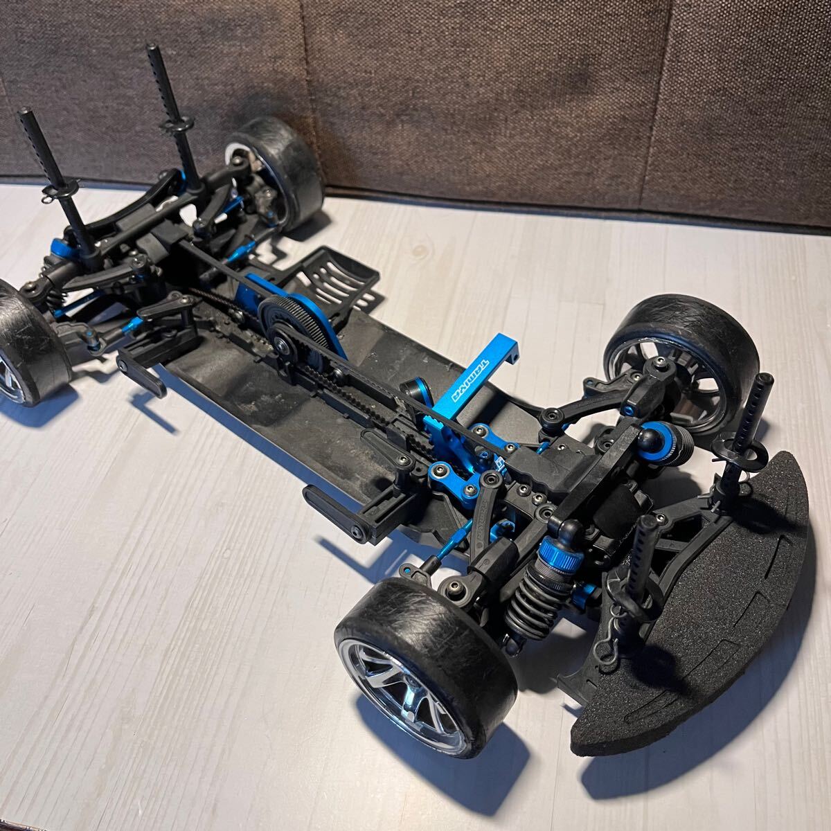 Yahoo!オークション - タミヤ TA-08PROシャーシ 中古品