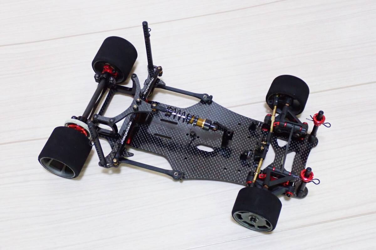 1/12 Roche rapide P12 トゥエルブ カーボン シャーシ(シャーシ)｜売買されたオークション情報、yahooの商品情報をアーカイブ公開 - オークファン（aucfan.com）