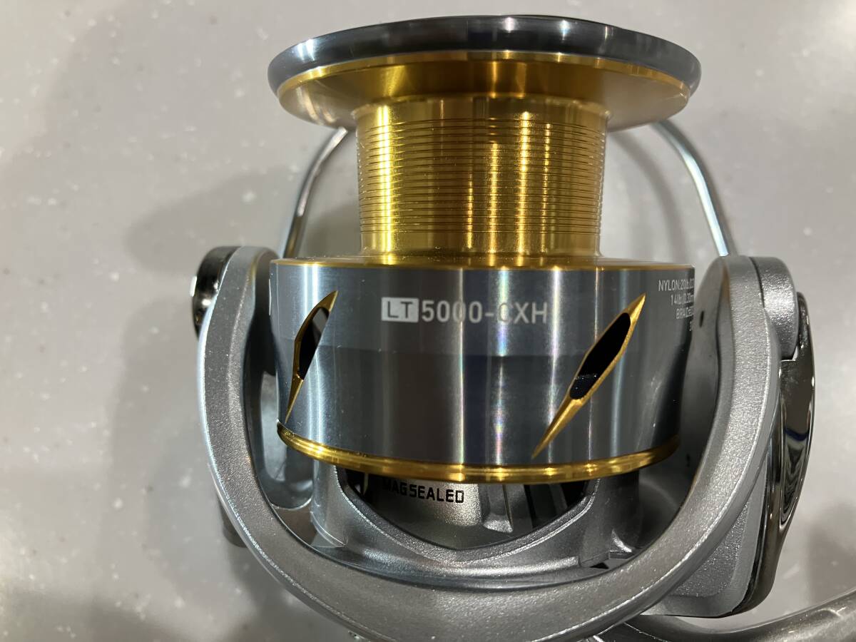 Yahoo!オークション - ほぼ未使用 DAIWA 21 FREAMS LT5000-CXH ダイワ...