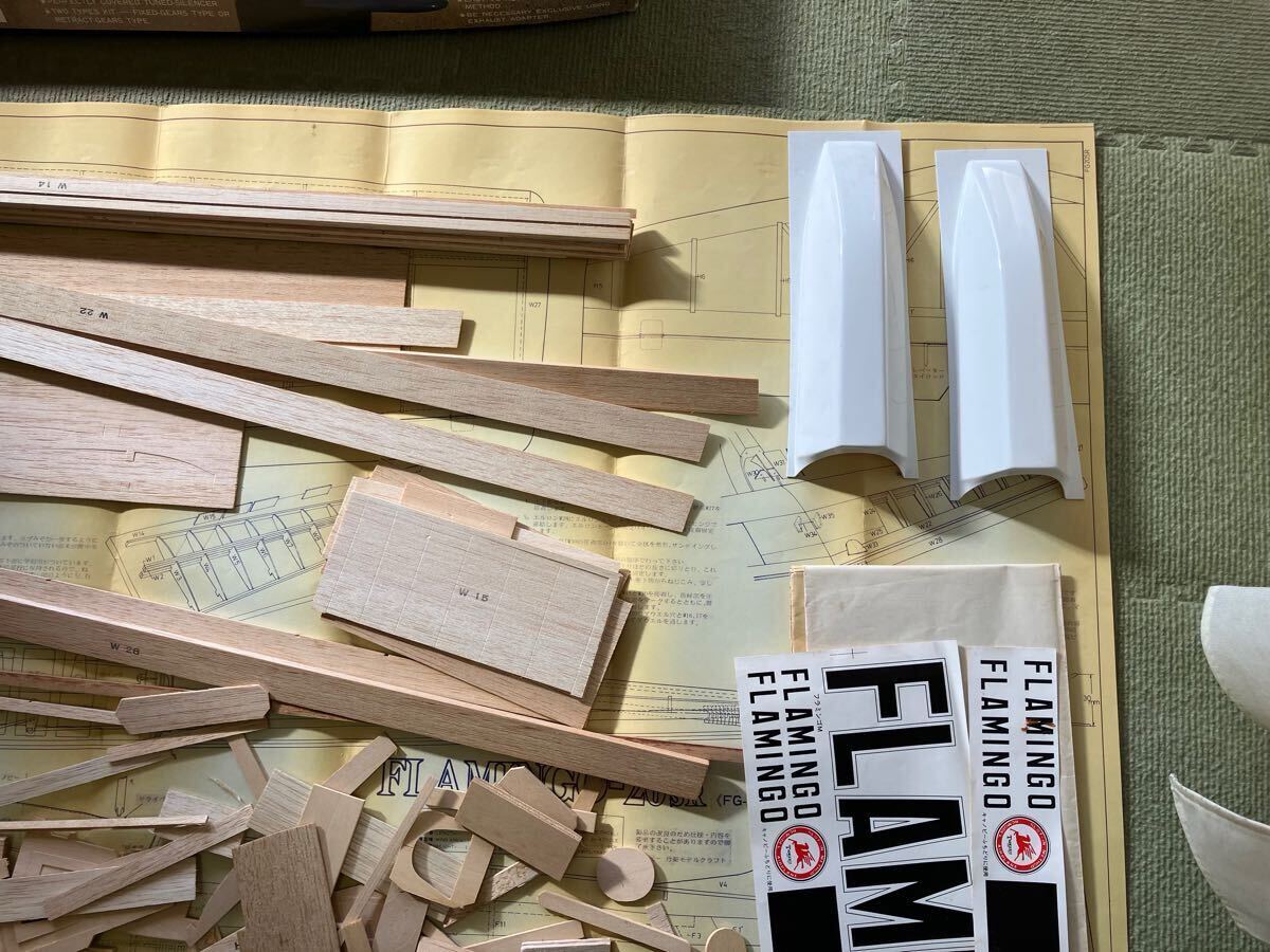 Yahoo!オークション - テトラ フラミンゴ-20SR バルサキット 訳あり品