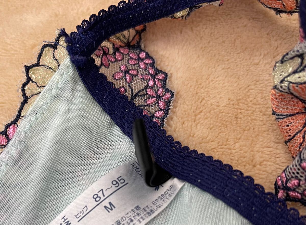 Yahoo!オークション - 【サルート】 秋の七草74G F75 ブラジャー TU ソ...