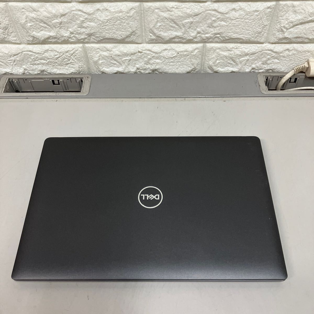 Yahoo!オークション - A124 DELL Latitude 3301 P114G Core i5 8265U ...