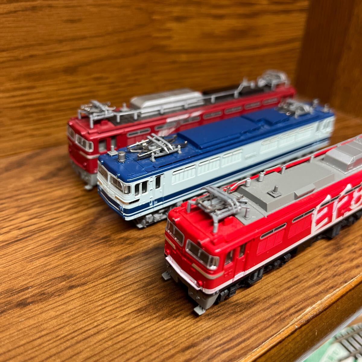 Yahoo!オークション - KATO ef81 ef65 ジャンク 3両 レインボーほか