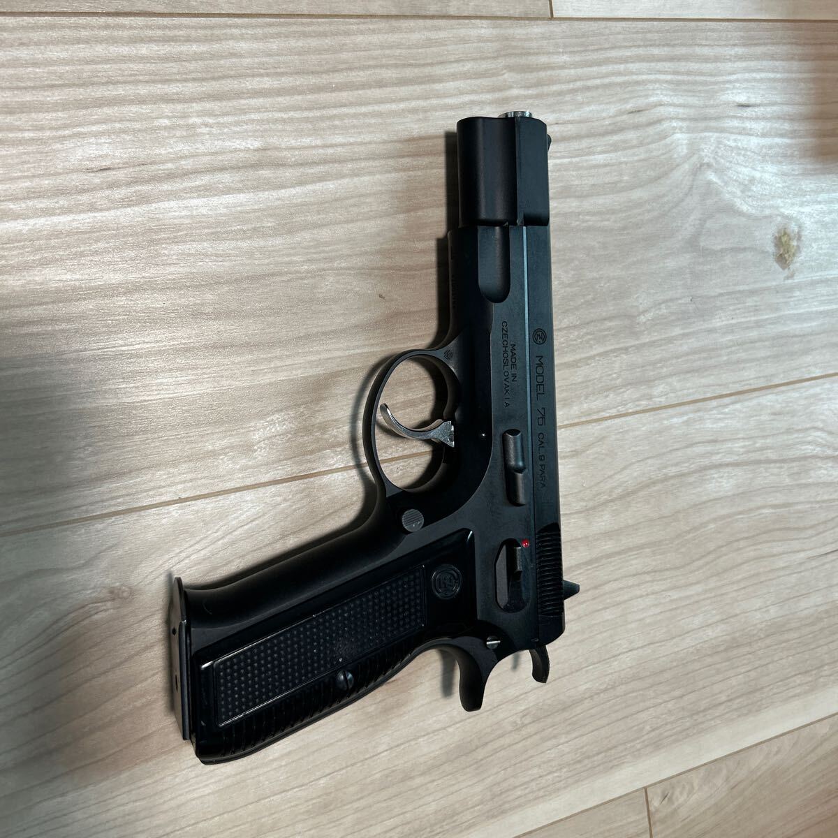 ksc cz75 hw(ガスガン)｜売買されたオークション情報、yahooの商品情報をアーカイブ公開 - オークファン（aucfan.com）