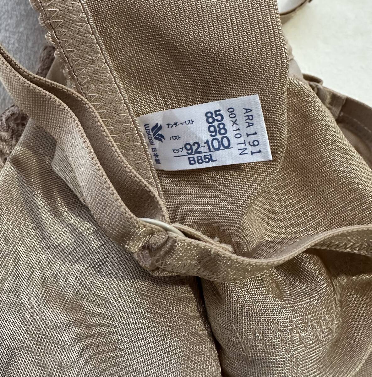 Yahoo!オークション - 103ワコール 高級 ボディスーツ B85L