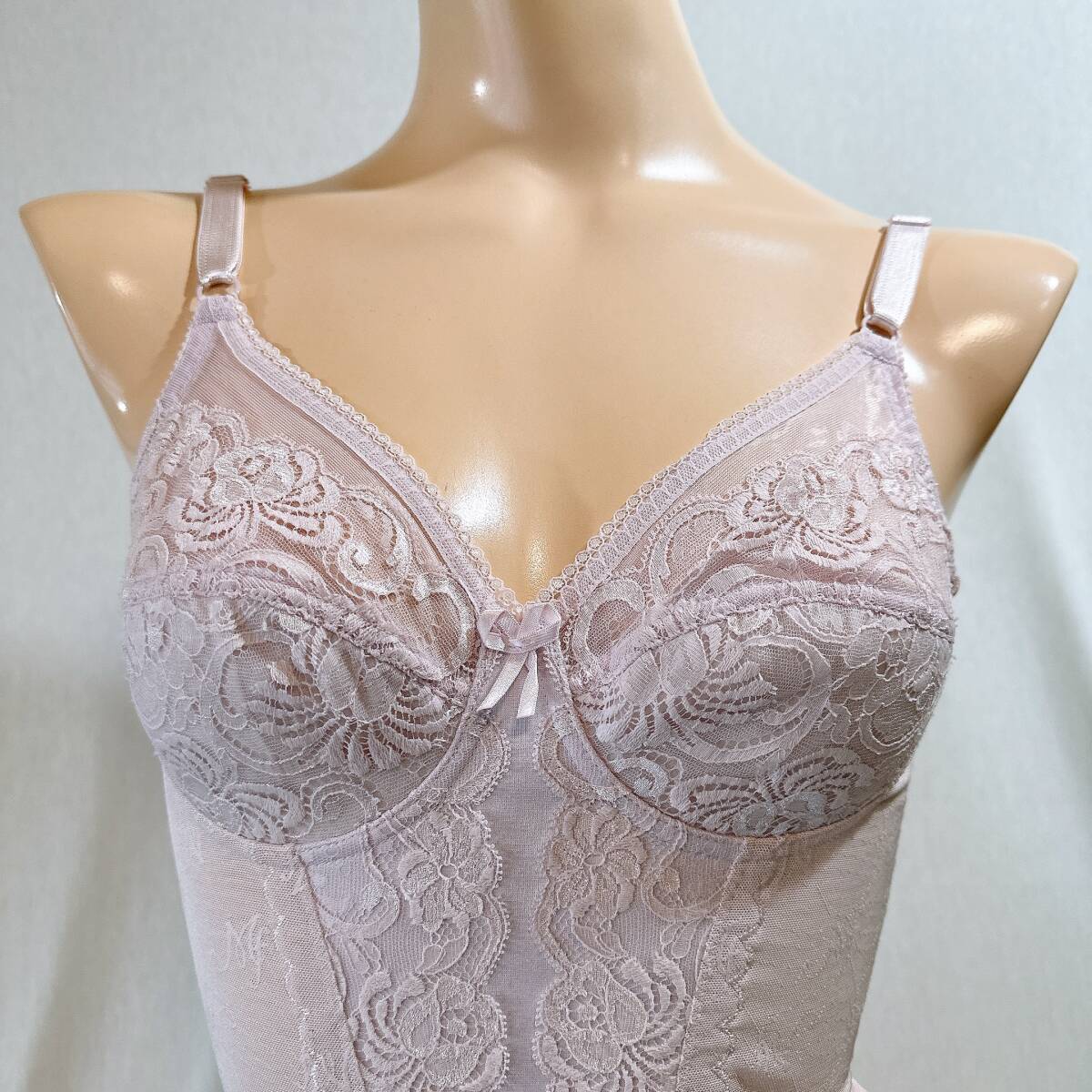 Yahoo!オークション - 104 高級 ボディスーツ B80L