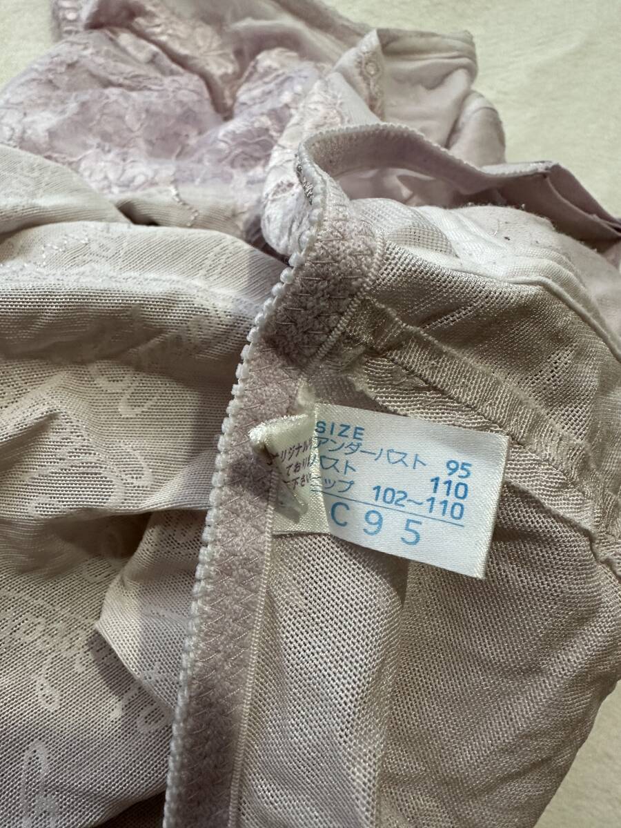 Yahoo!オークション - 216シャンデール 高級 ボディスーツ C95. 3L