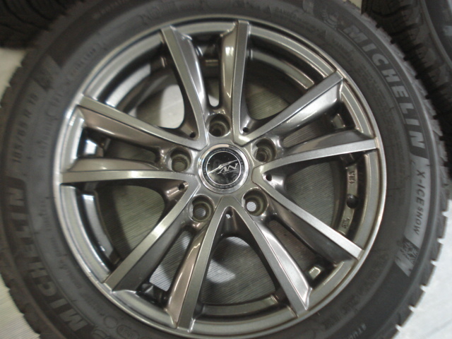 Yahoo!オークション - スタッドレス 15×6J of43 114.3 185/65R15 X-ICE...