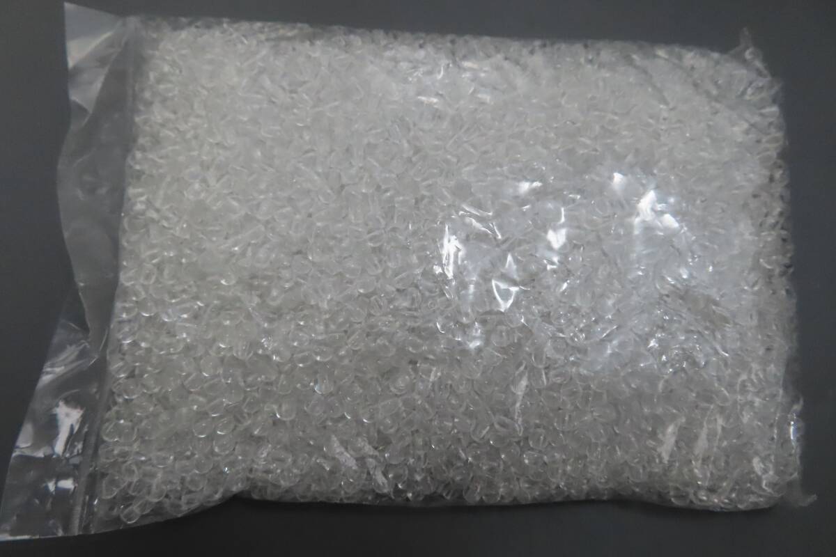 Yahoo!オークション - アクリルビーズ 透明 4mm 200g ビーズ プラスチ...