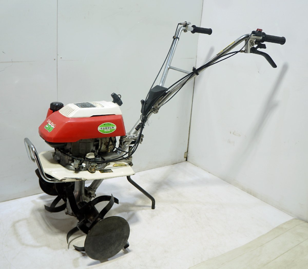 220 HONDA ホンダ こまめ F210 耕運機 農用トラクター 歩行型 3S-987(車体)｜売買されたオークション情報、yahooの商品情報をアーカイブ公開 - オークファン ...