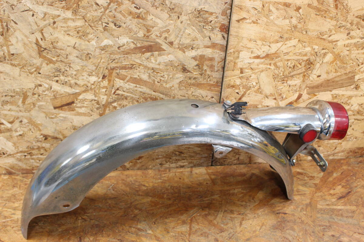 Yahoo!オークション - スズキ T250/350用 純正リアフェンダー テールラ...