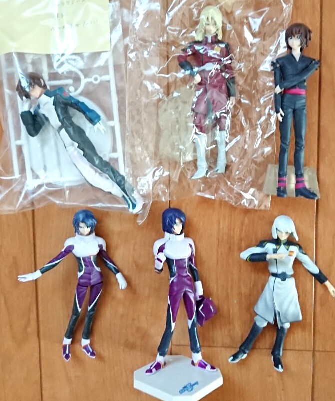 Yahoo!オークション - 機動戦士ガンダムSEED 6体 部品欠品あり