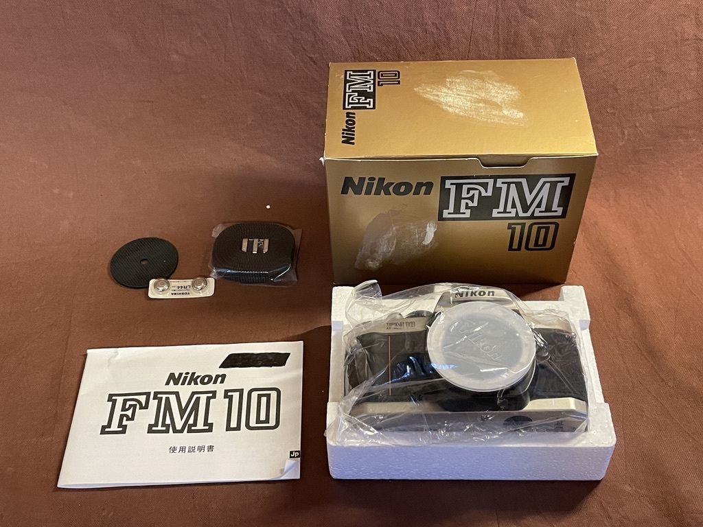 Nikon FM10 デッドストックはいかが か(ニコン)｜売買されたオークション情報、yahooの商品情報をアーカイブ公開 - オークファン（aucfan.com）
