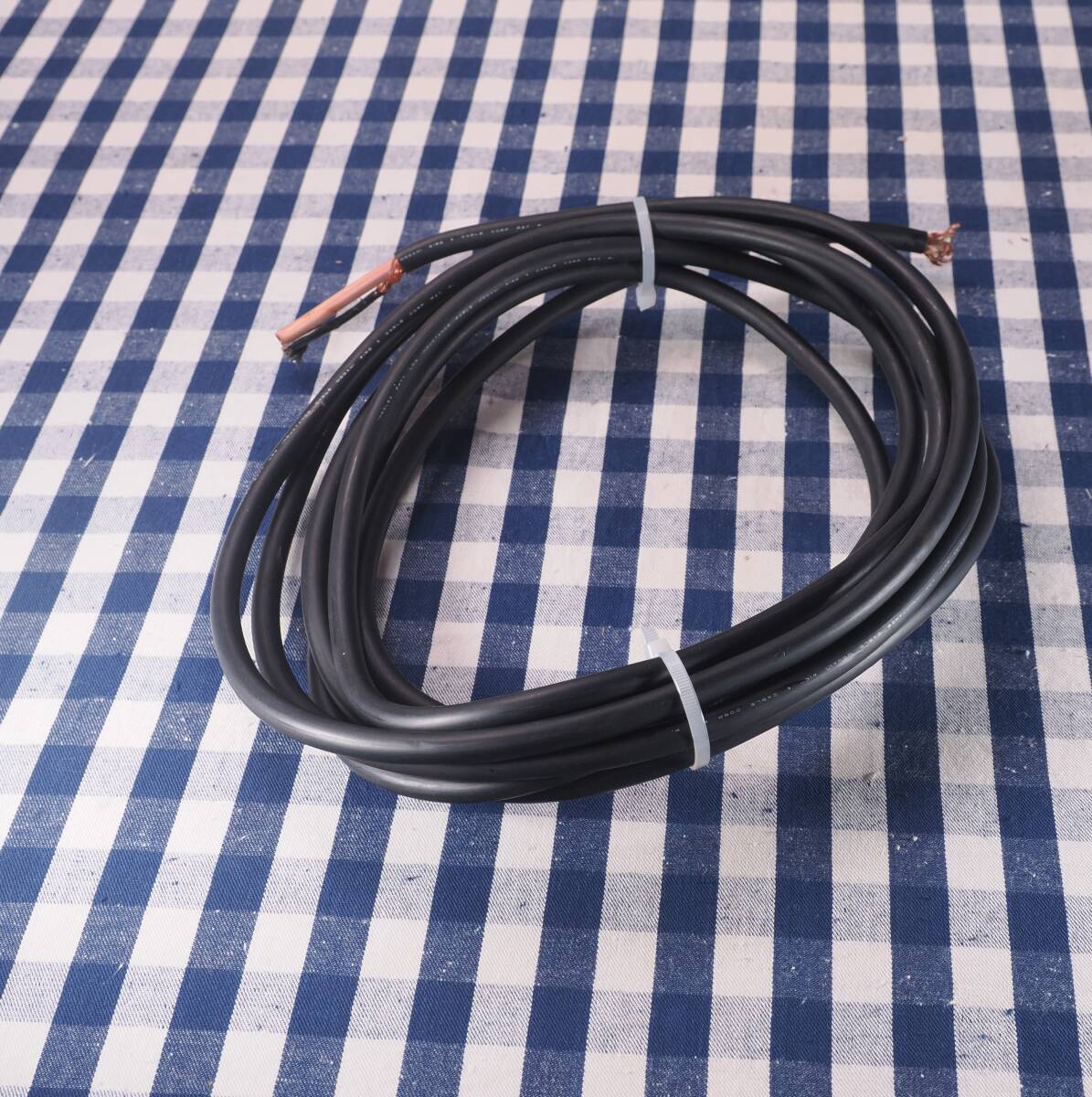 Yahoo!オークション - MOGAMI NEGLEX 2477 4m スピーカーケーブル 電源...