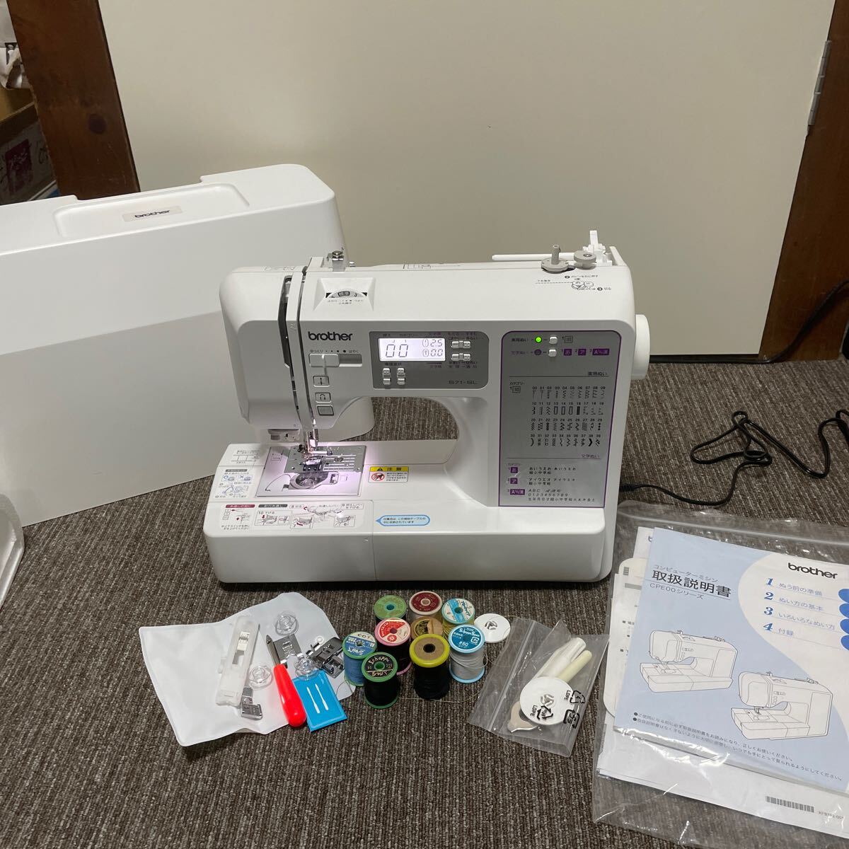 Yahoo!オークション - brother ブラザー コンピューターミシン S71-SL ...