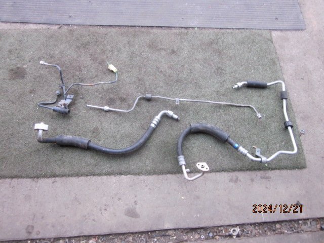 Yahoo!オークション - (0328)Y30 セドリック エアコンパイプセット