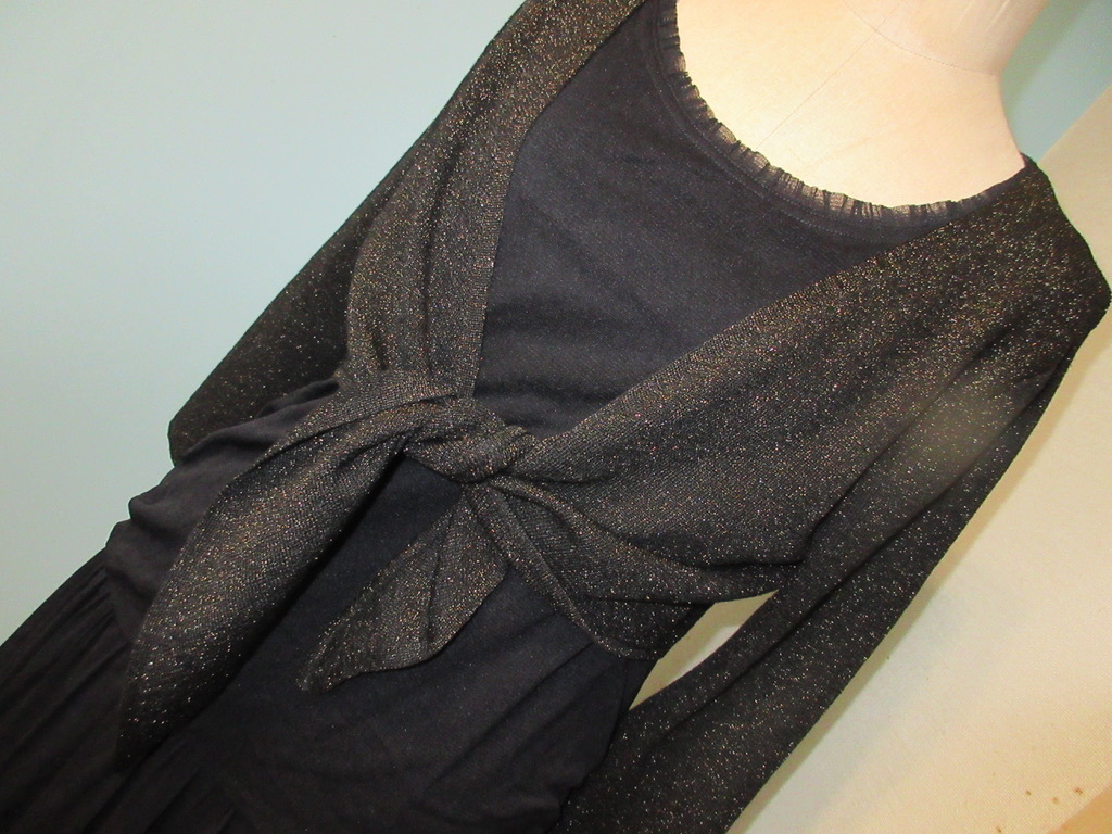 Yahoo!オークション - シルク100％カーディガン＋Masami Satomi&Love ...