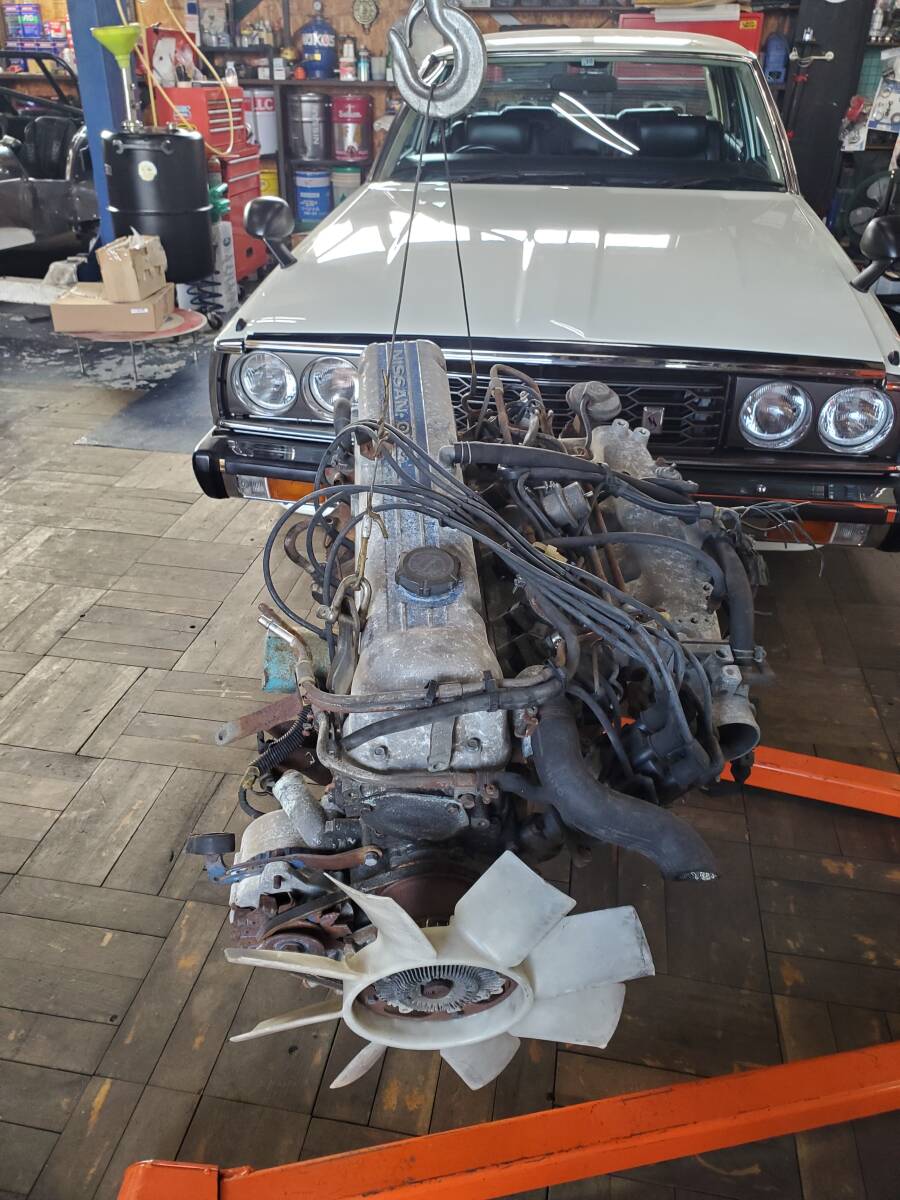 Yahoo!オークション - L28エンジン N42 後ろだまり