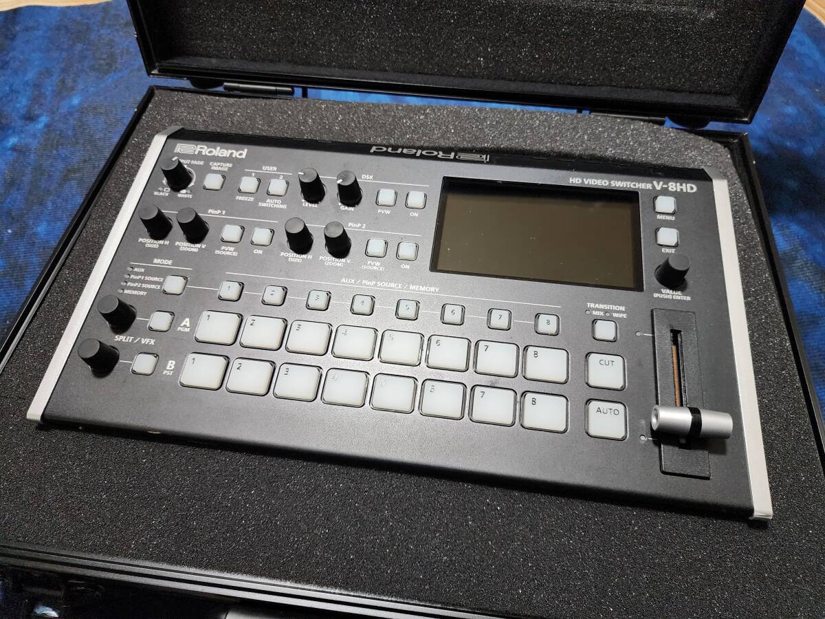 Roland V-8HD 8ch HDビデオスイッチャー Ver3.0 超レアDuplexハードケース付き(プロ用、業務用)｜売買されたオークション情報、yahooの商品情報をアーカイブ公開 ...