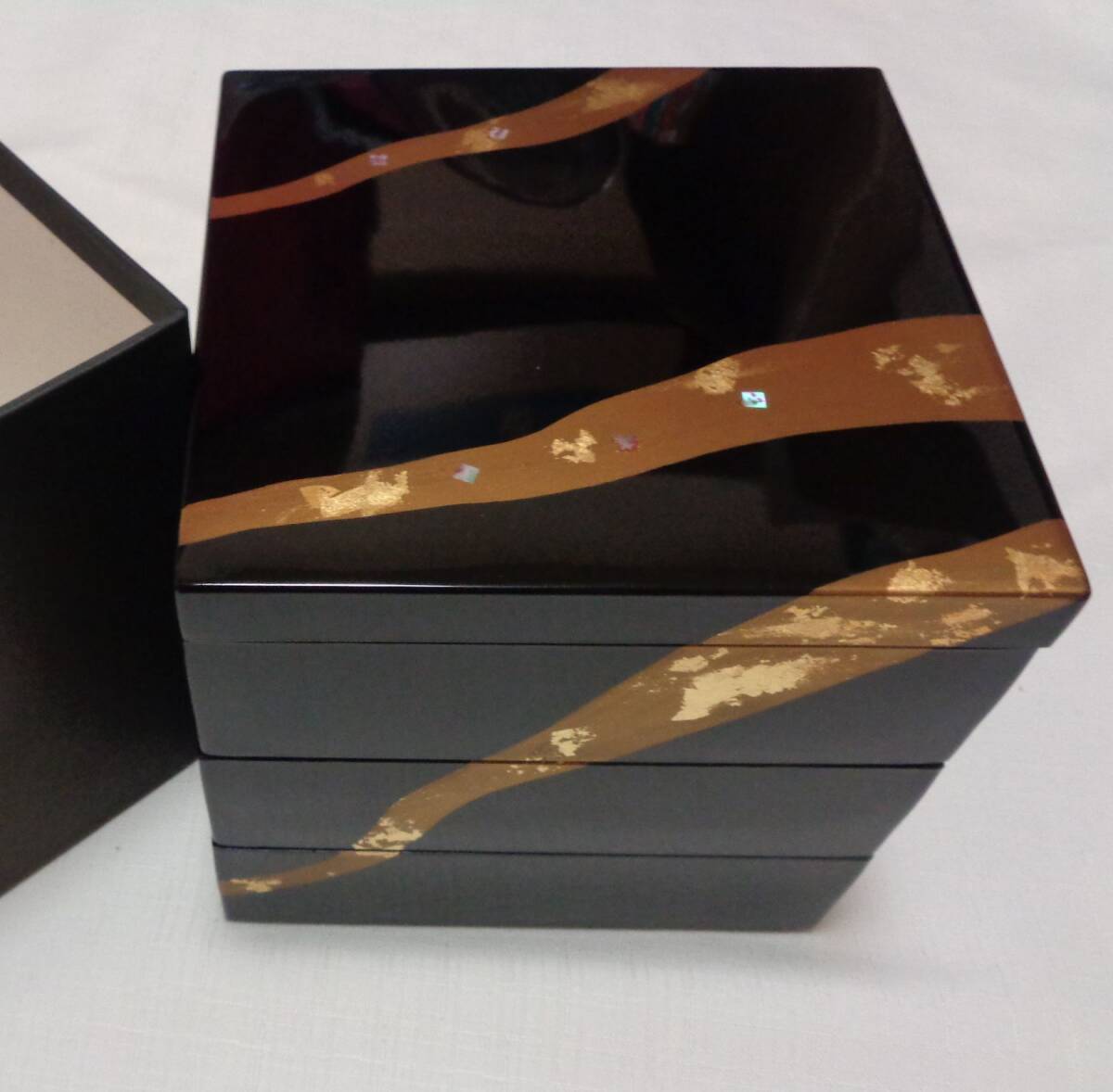 Yahoo!オークション - 重箱 5.5姫小重 流紋 三段重箱 漆器 SONE KOGEI...