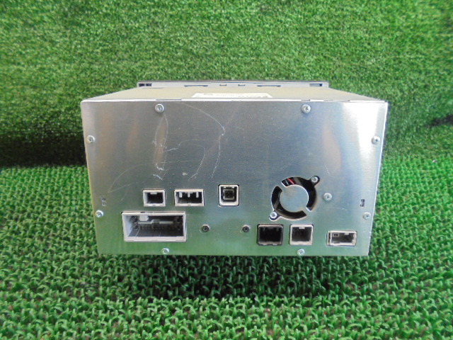 Yahoo!オークション - 4EQ2562 ML3)) ホンダ フィット GP1 後期型 ハイ...